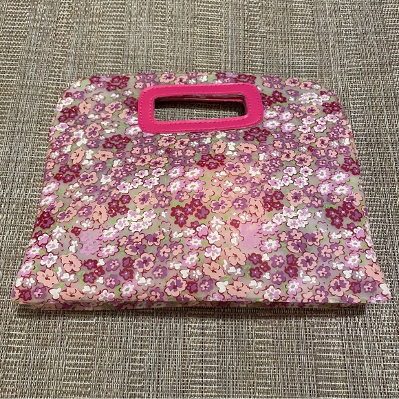 Avon | Bags | Avon Solutions Floral Cosmetic Bag | Poshmark